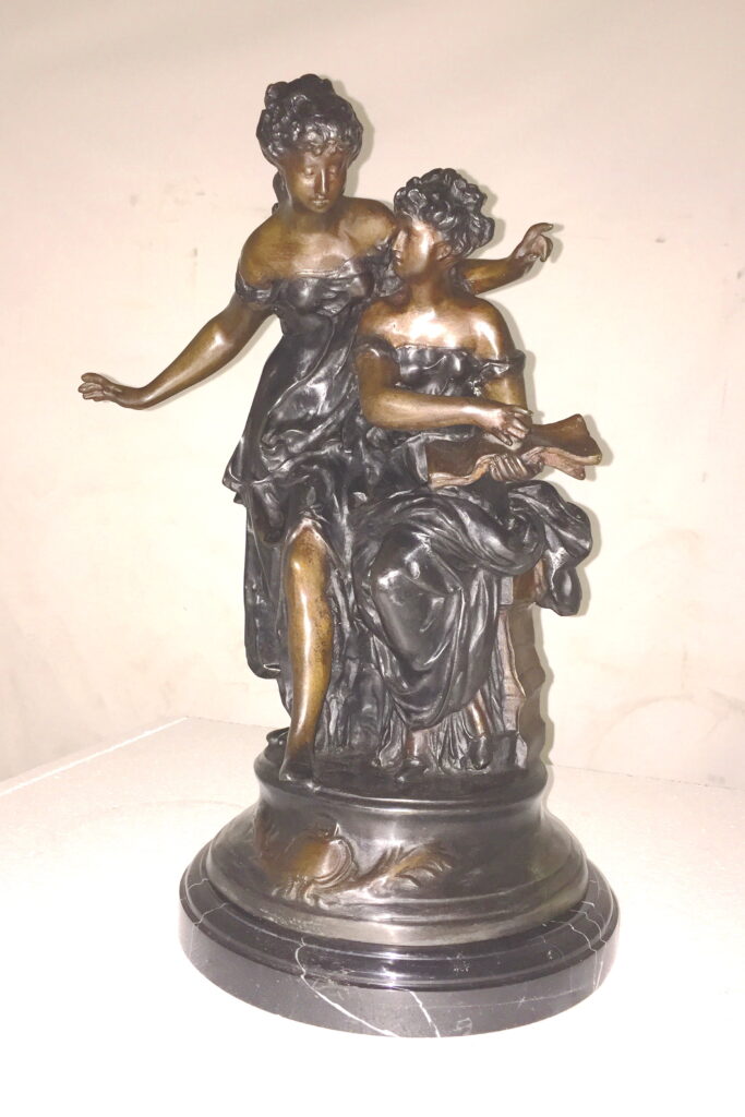 2-Sisters Reading - Bronze Statues and Fountains